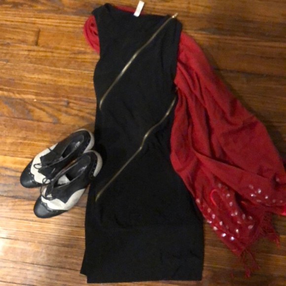Backstage | Dresses | Backstage Zig Zag Zip Dresstunic | Poshmark